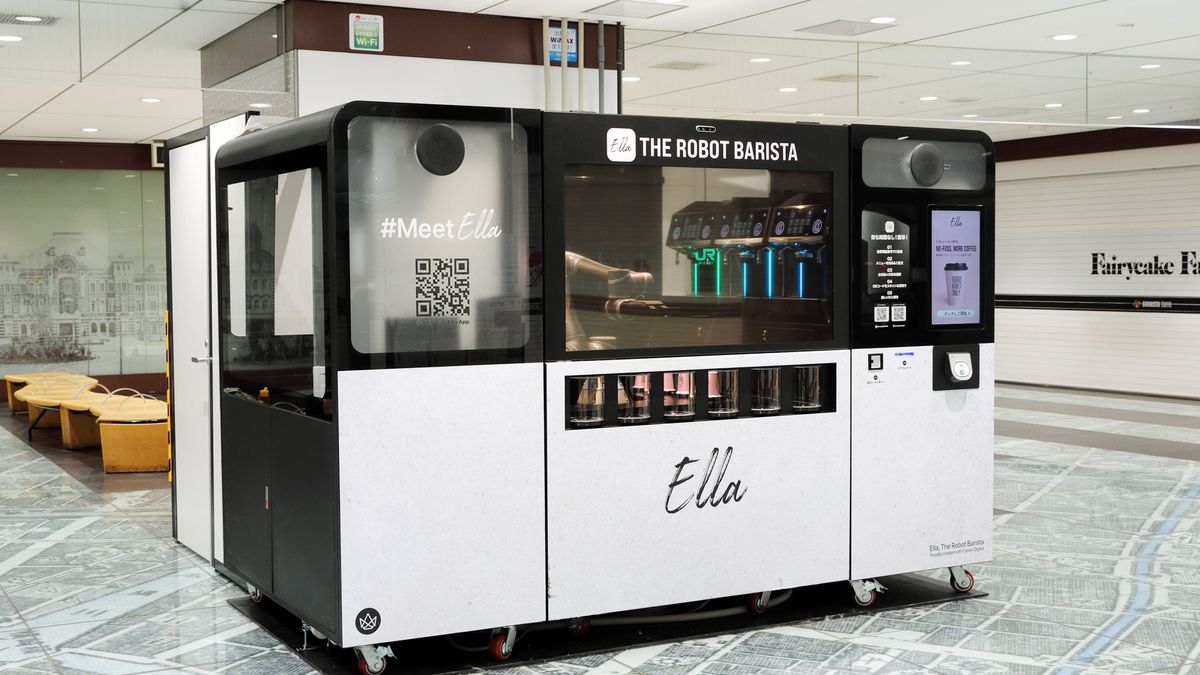 Forget Starbucks — Tokyo commuters can now grab coffee from a robot ...