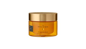 The 10 best-smelling body lotions for scented, softened skin | Woman & Home