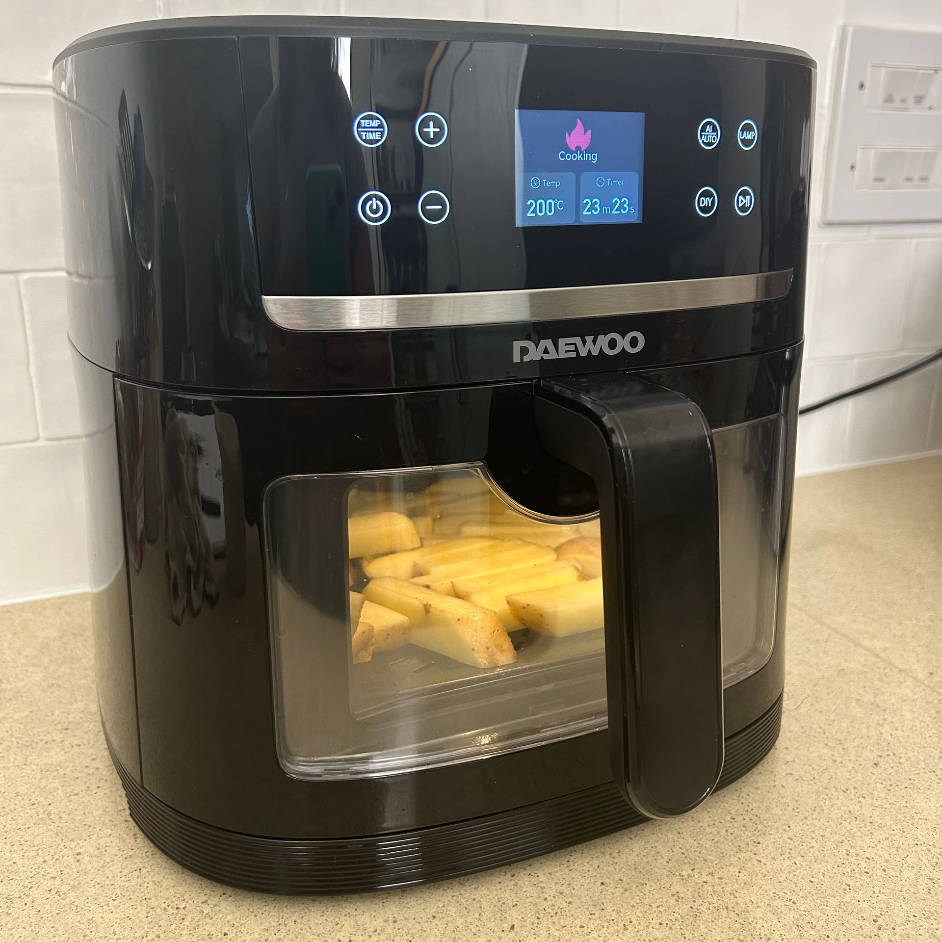 Daewoo Actuate AI Smart Air Fryer review - a gimmick or a good buy ...