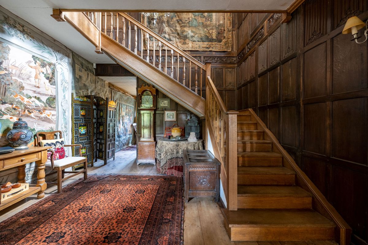 Boycie’s home after Only Fools and Horses goes on sale for £1.5 million ...