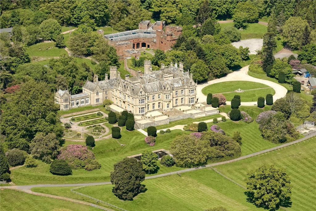 Devon's grandest mansion with 164 acres, commanding views over Exmouth ...