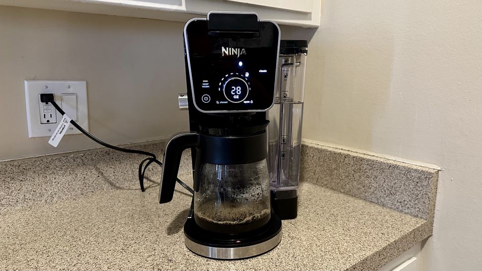 Ninja DualBrew Pro review: an advanced pour over coffee maker for all ...