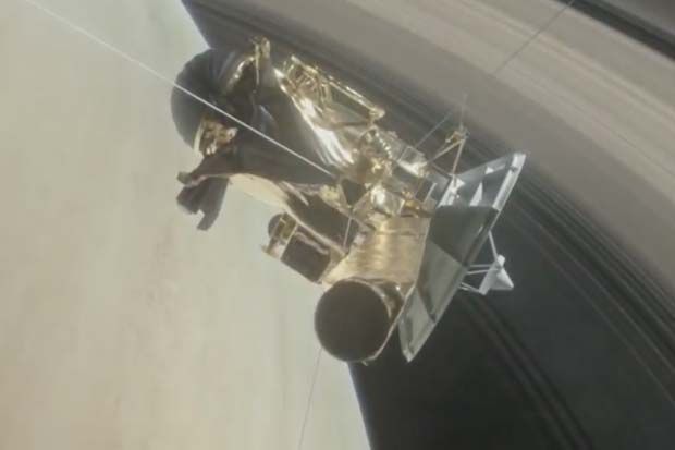 Cassini Saturn - Latest Mission Highlights and Amazing Discoveries ...