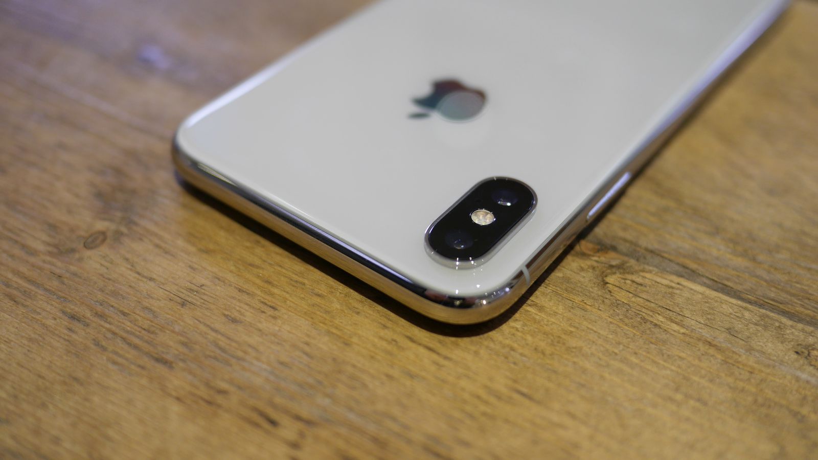 iPhone X review: the best you can get and a worthy Black Friday ...