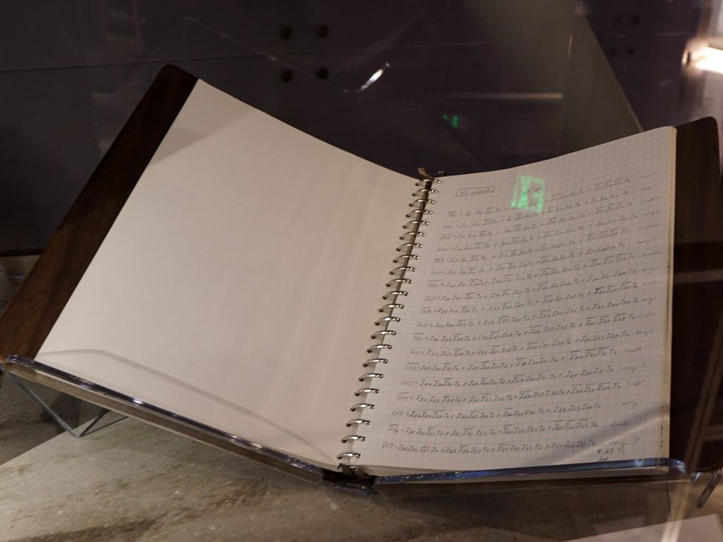 Cray Supercomputers (Fast As an iPad 2, but in 1985) - Computer History