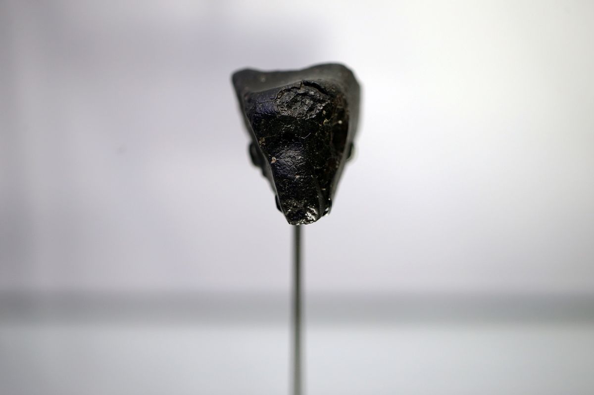 Meteorite hunt! Museum offers $25k reward for fragment of Maine space ...