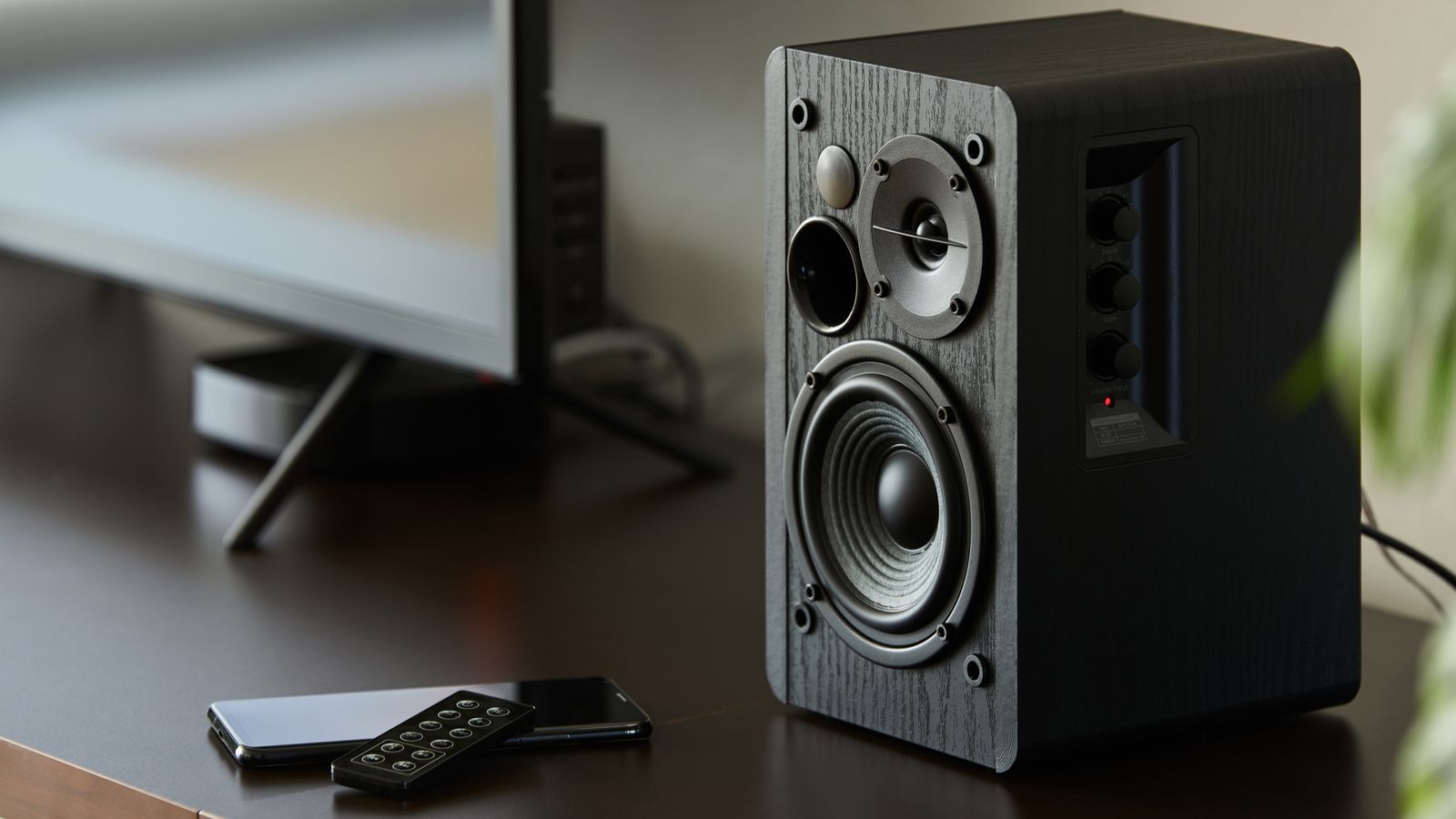 What is an output device? | IT Pro