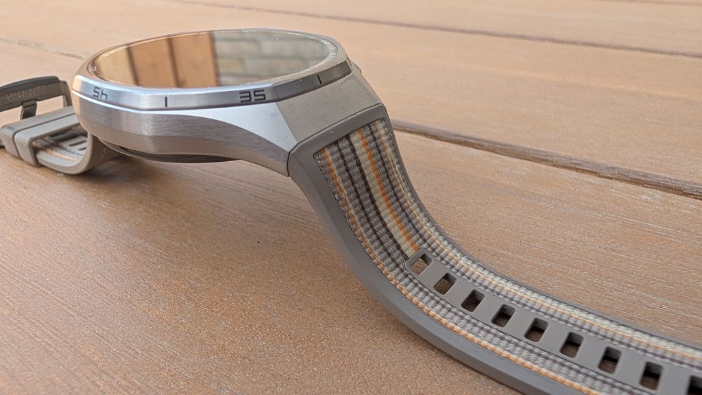 Huawei Watch GT6 Pro review: luxe sporthorloge dat weken meegaat ...