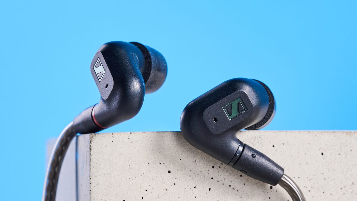 Sennheiser IE 200 review: Bye, bye, wireless! | Tom's Guide
