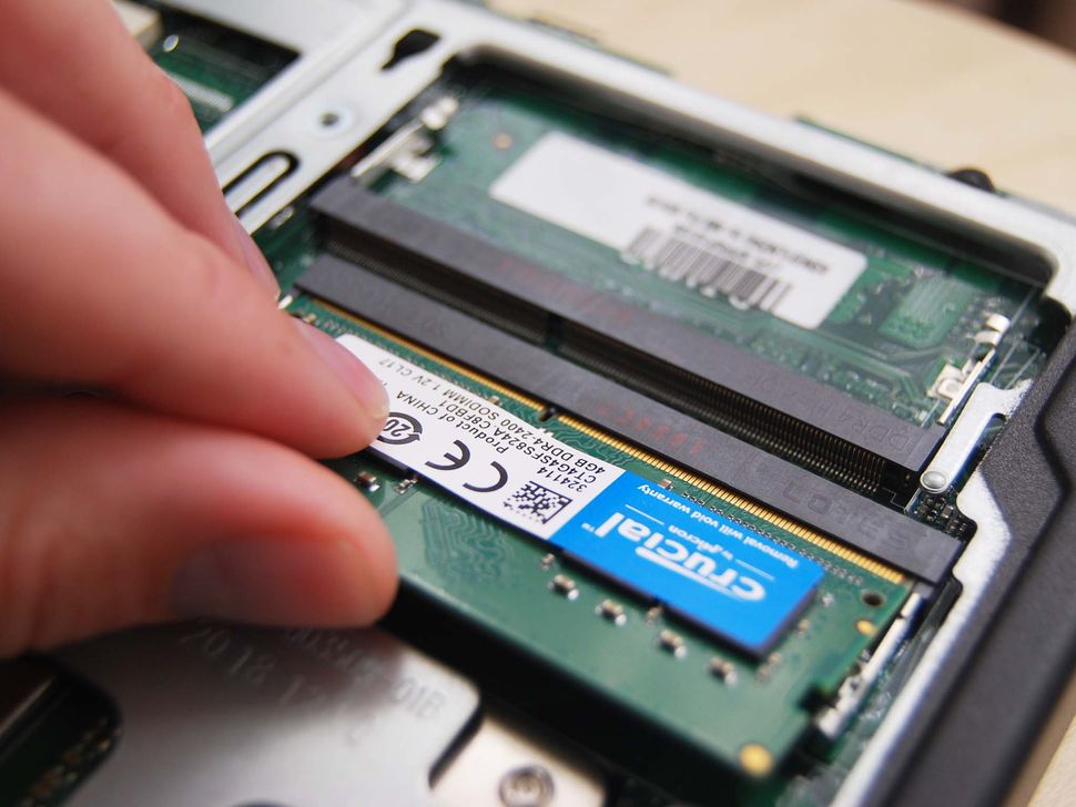 How to upgrade RAM in your Lenovo ThinkCentre M720q Tiny | Windows Central