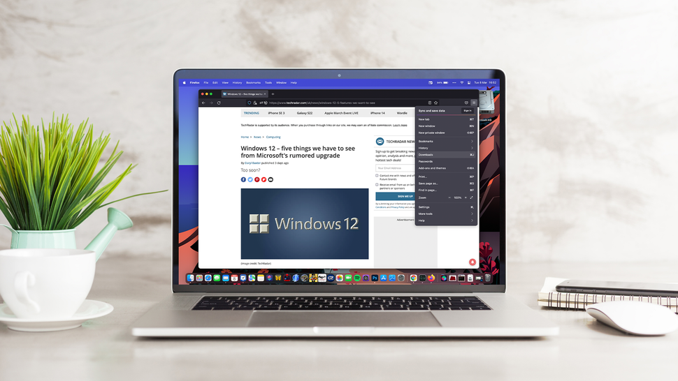 Firefox 98 launches with better features to download files | TechRadar