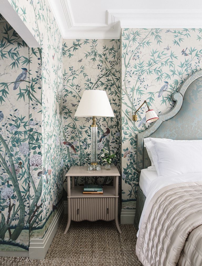 The subtle 'vertical decorating' technique designers use to make small ...