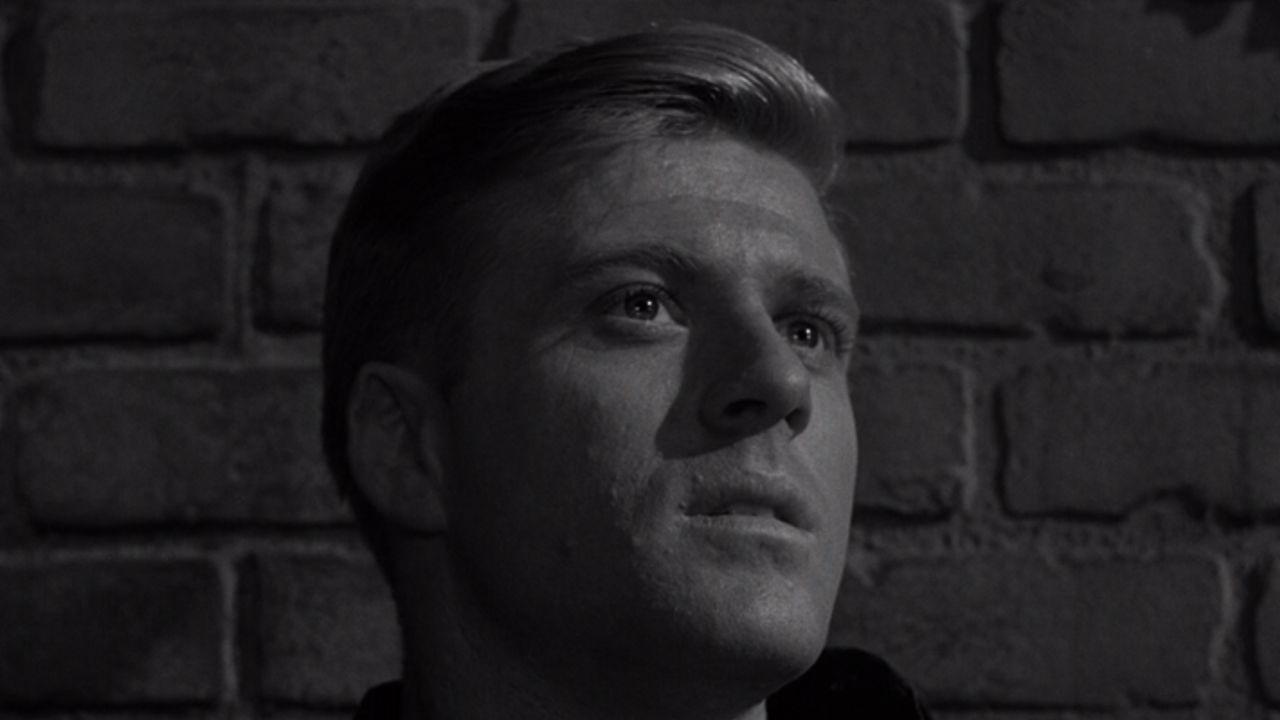 32 Huge Stars That Appeared On The Twilight Zone Early In Their Career ...