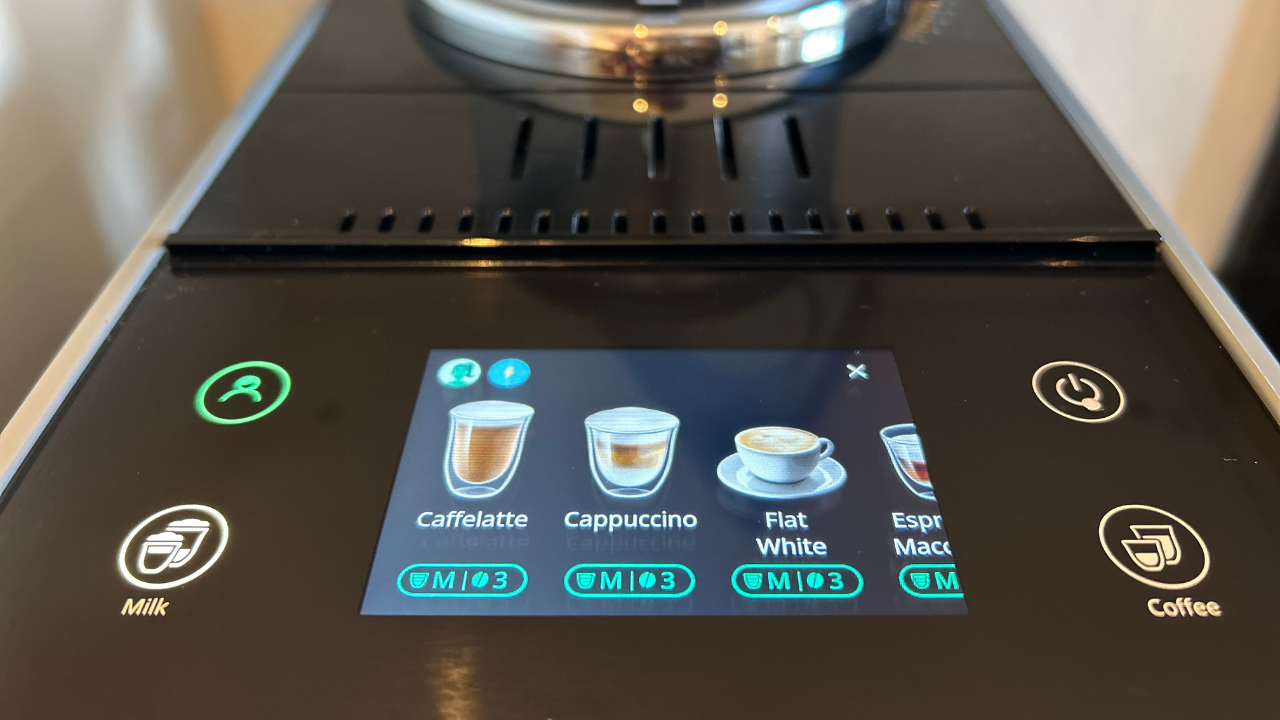 De'Longhi Rivelia review: a spectacular machine that provides a ...