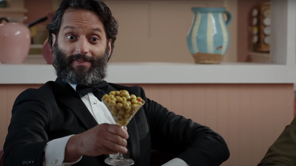 Jason Mantzoukas: 12 Great Movies And TV Shows To Watch If You Like The ...