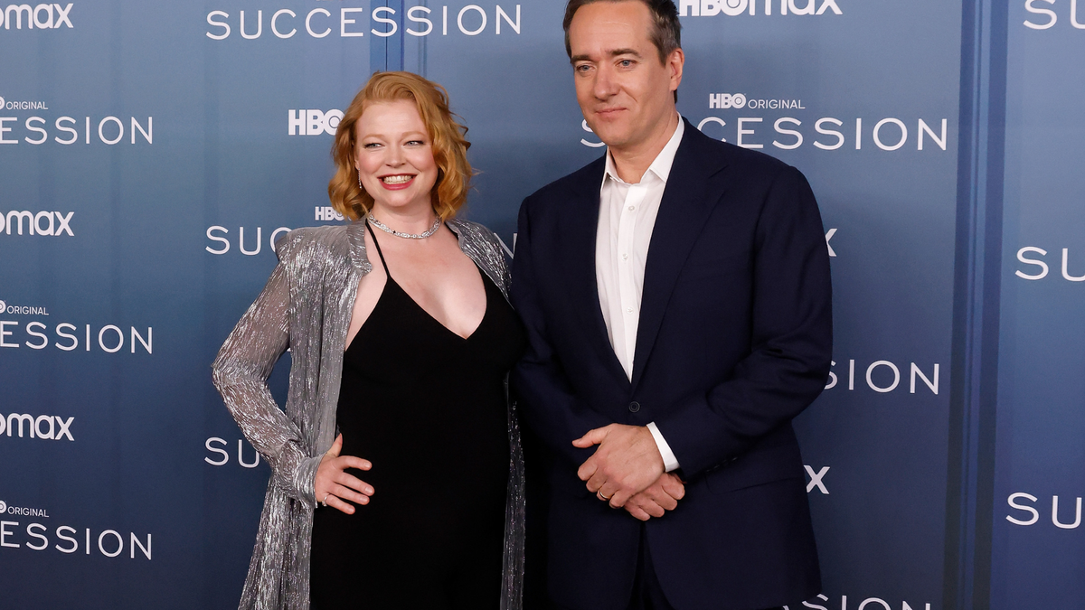 'Succession' Star Sarah Snook Just Welcomed Her First Child | Marie Claire