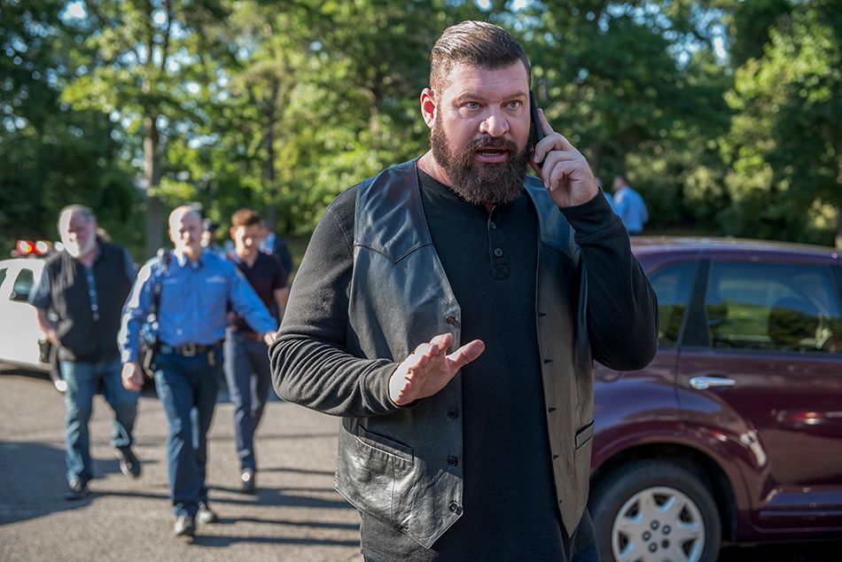 Brad William Henke, NFL Player Turned Actor, Has Died | Next TV