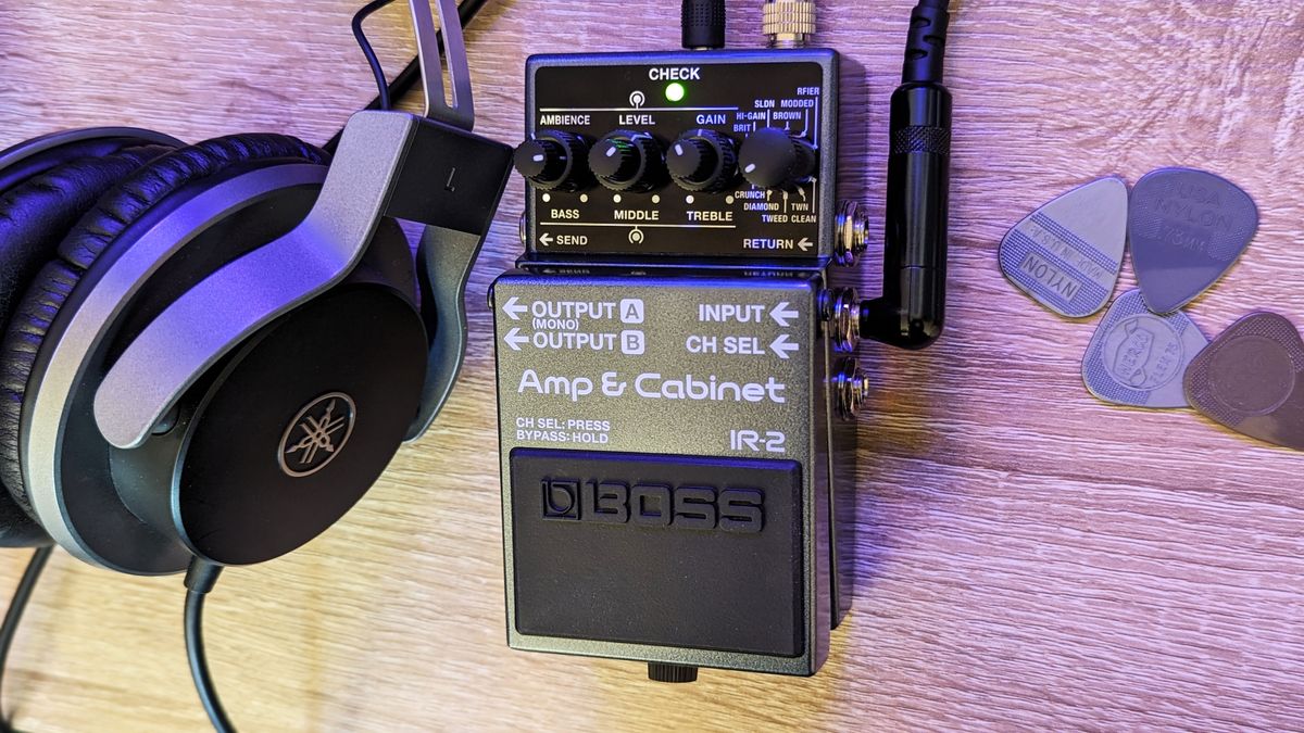 Boss IR-2 Amp & Cabinet Simulator Pedal | MusicRadar