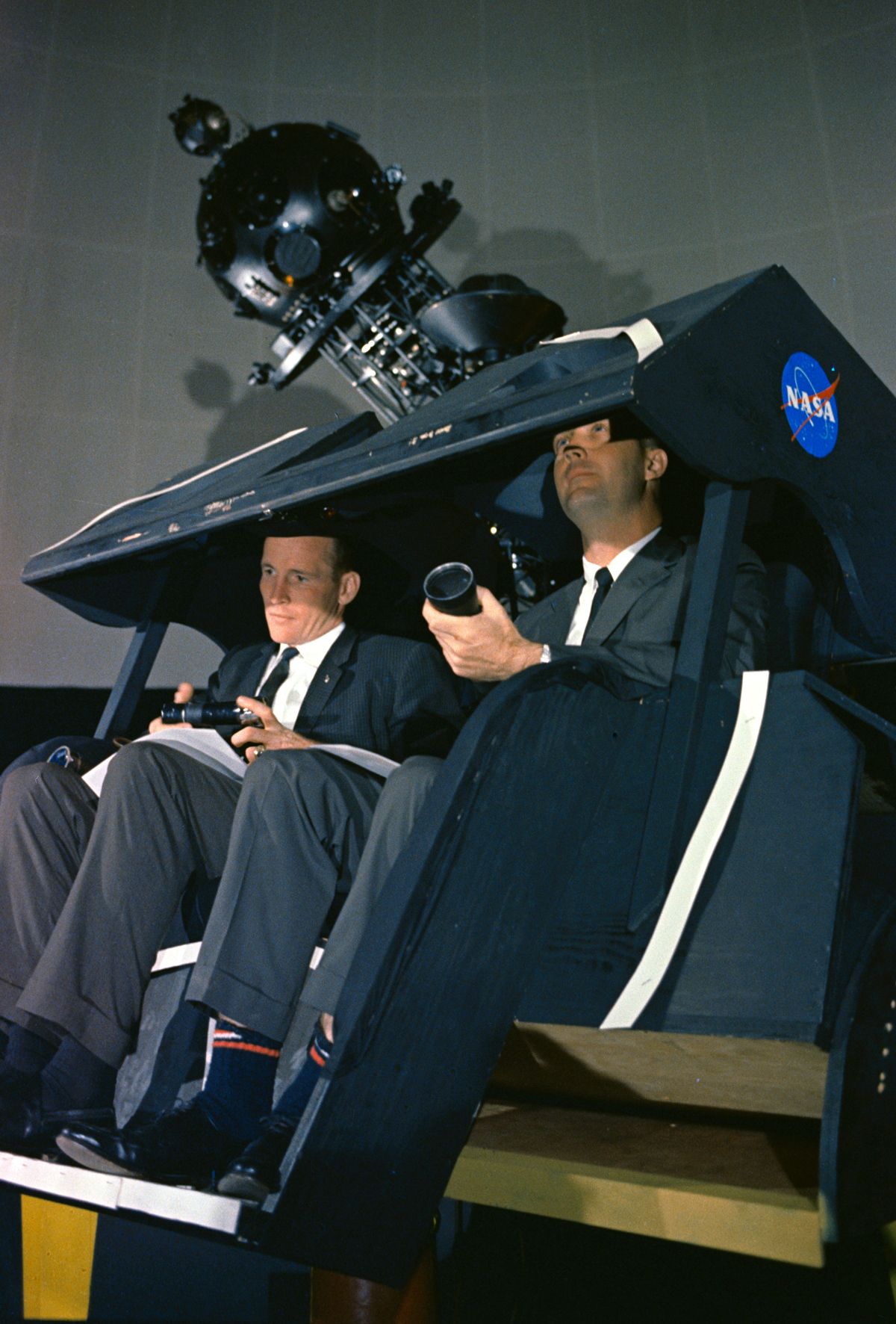 Gemini IV: Inside NASA's First Spacewalk Mission (Photos): Page 2 | Space