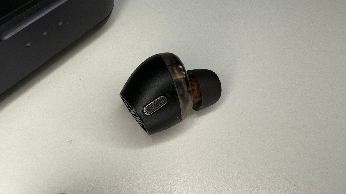 JLab Epic Lab Edition true wireless earbuds review: A solid AirPods Pro ...