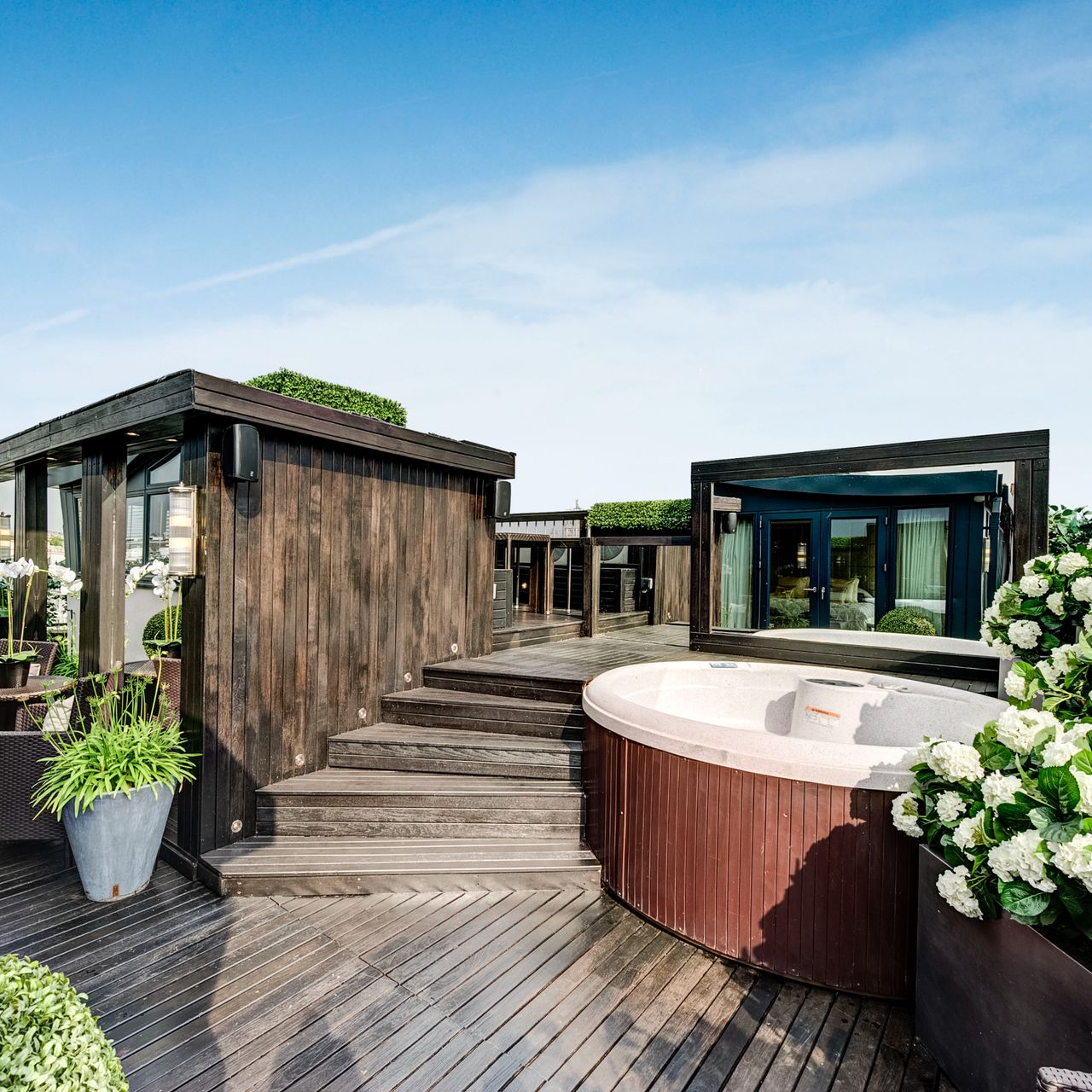 Inside Hugh Grant's former £7.25m South Kensington penthouse | Ideal Home