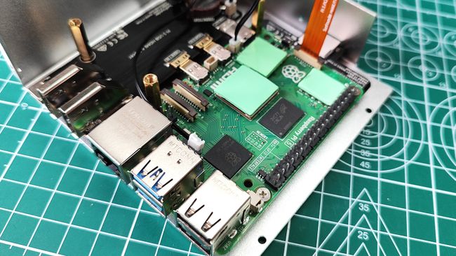 Sunfounder Pironman 5 Review: Some Avenging Assembly required | Tom's ...