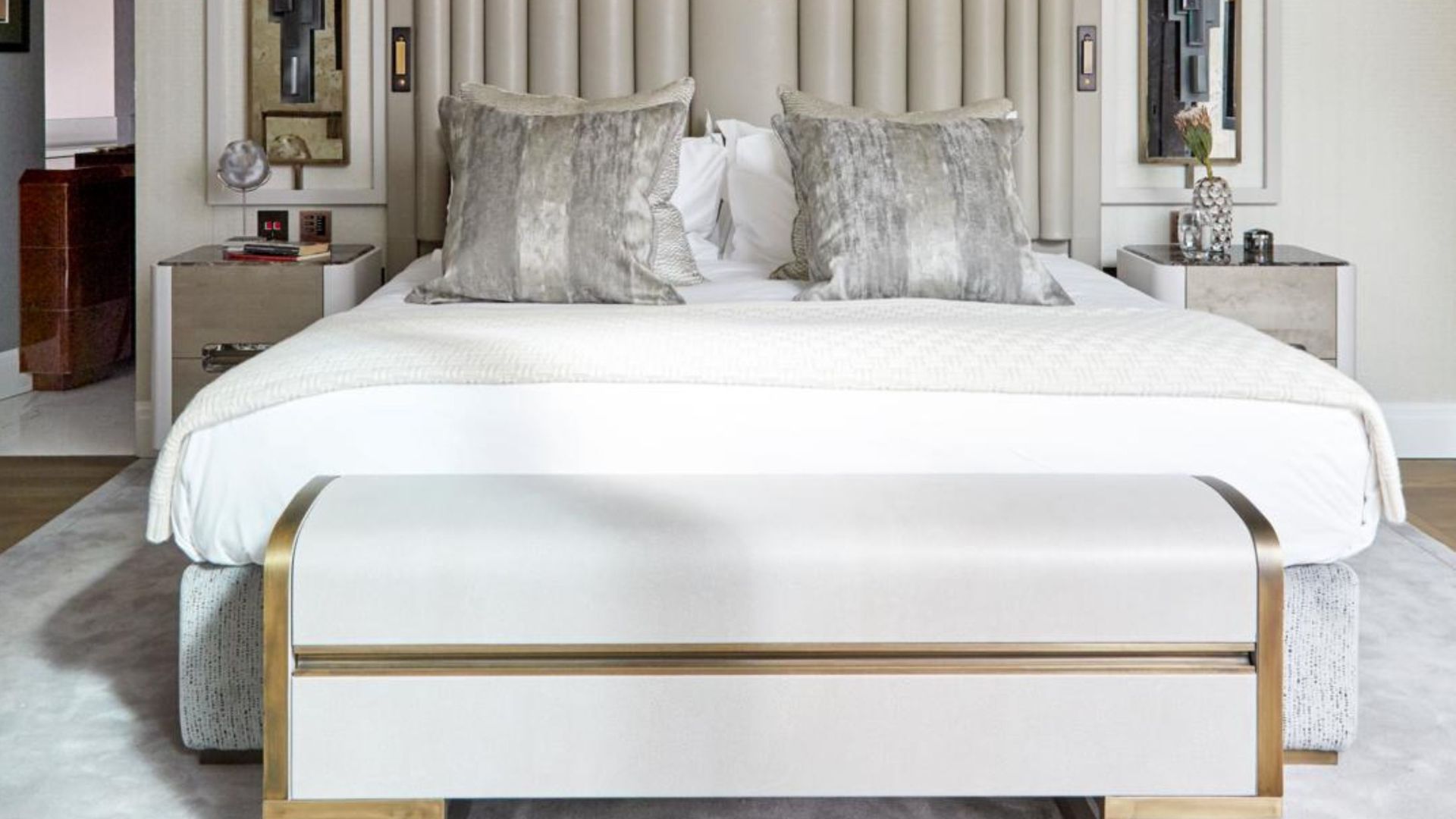 Do I need a box spring? Experts confirm the best bed base | Homes and ...