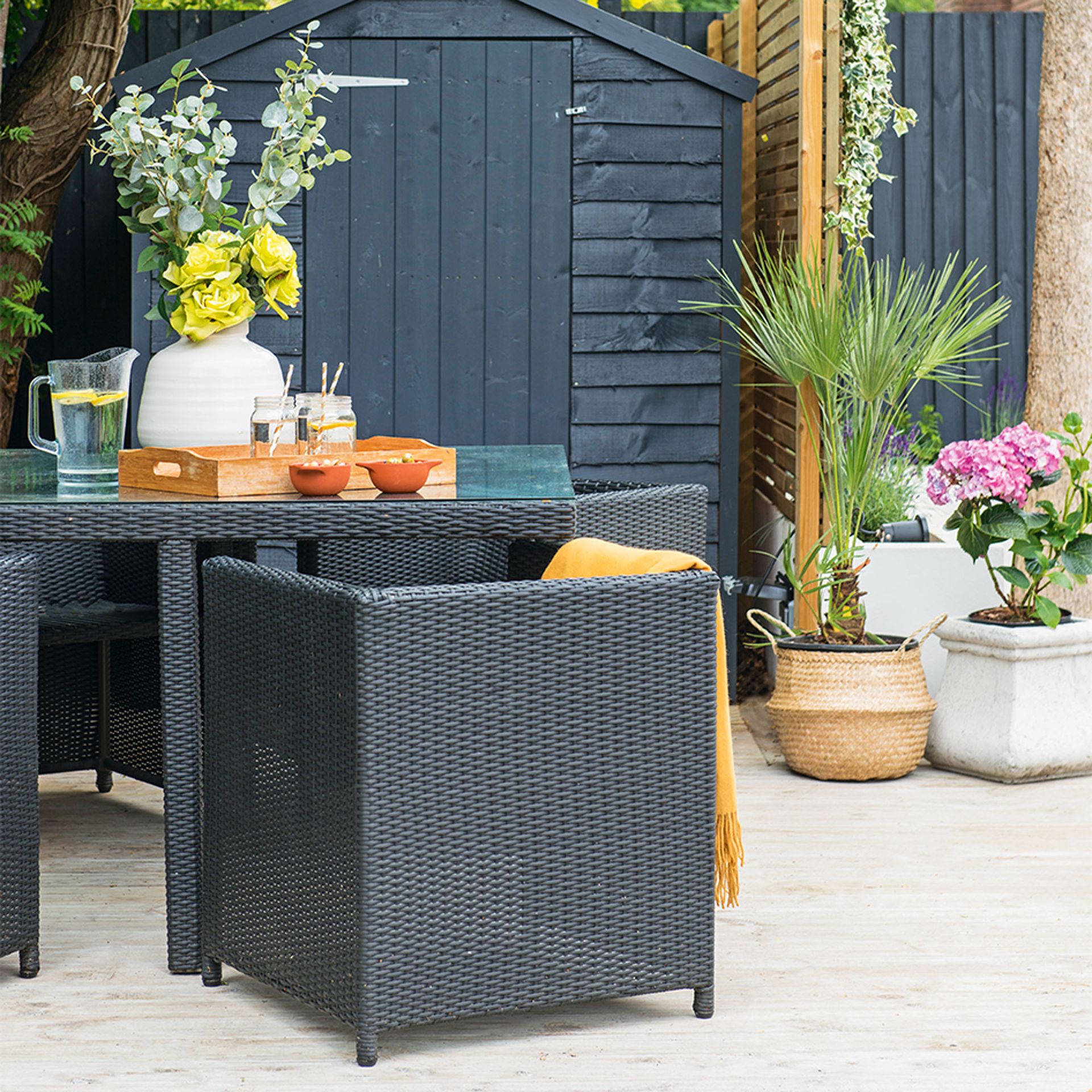 From scruffy concrete slabs to stunning sunken garden | Ideal Home