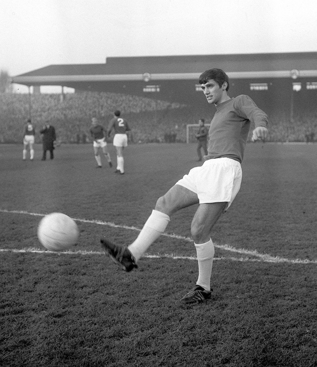 Wonderkid to world-beater: George Best's first five seasons in ...