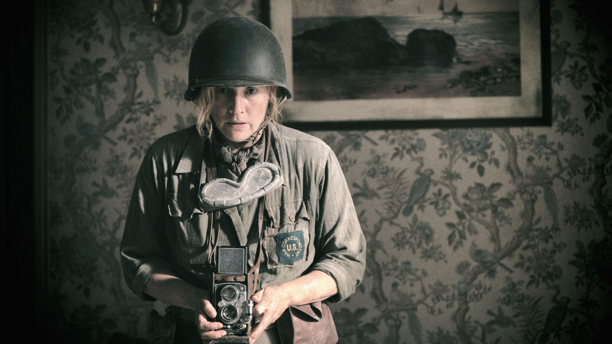 Lee: Kate Winslet biopic lacks 'nuance that made Miller exceptional ...