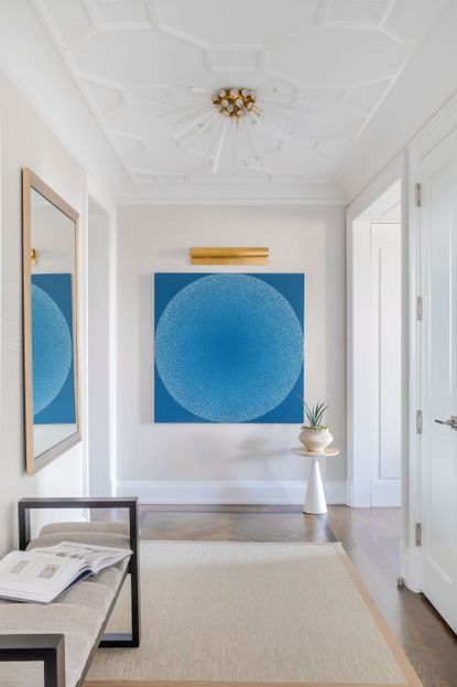 5 Common Entryway Lighting Mistakes Designers Always Notice | Livingetc