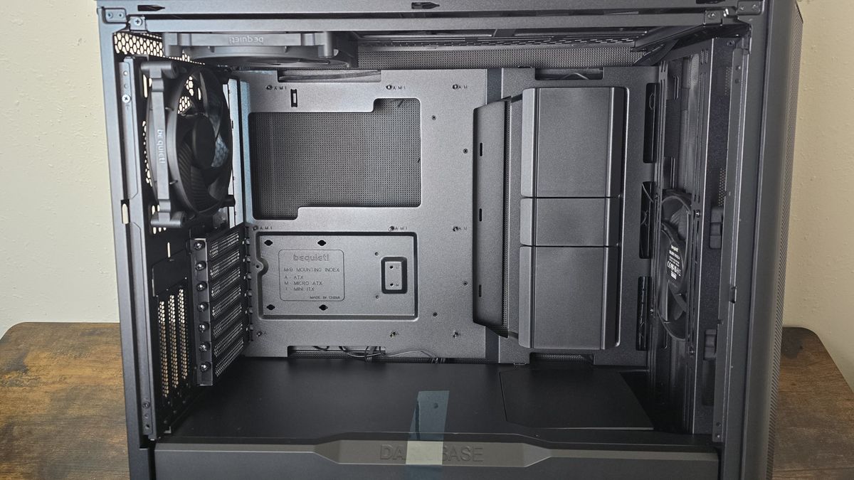 Be Quiet Dark Base 701 Case Review: Premium craftsmanship, excellent ...