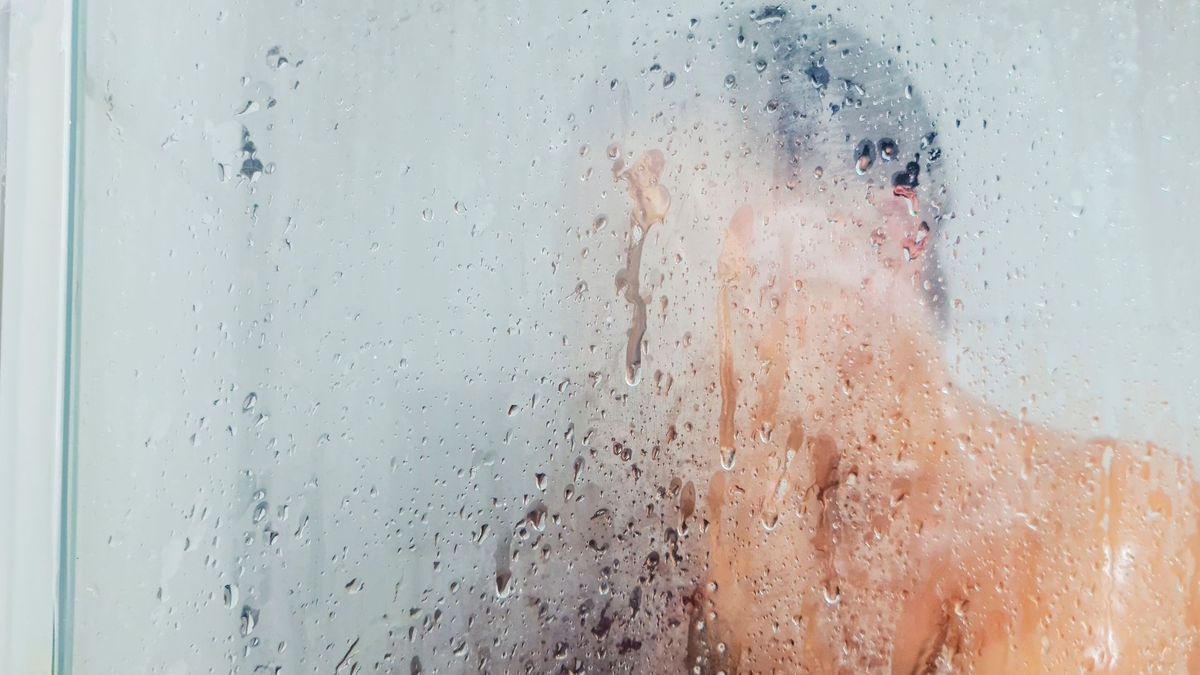 This TikTok shower hack could have dangerous results - read why | Woman ...