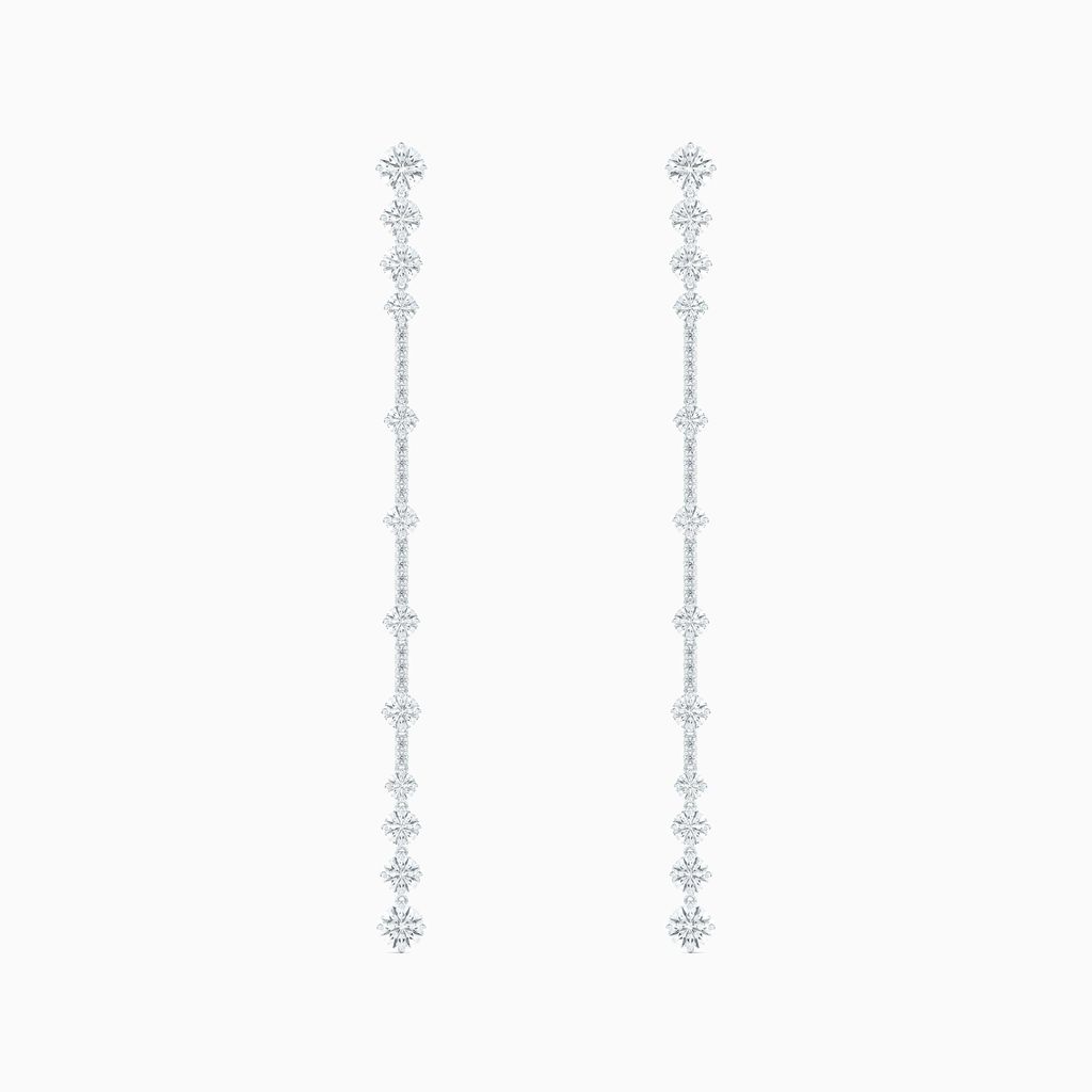 Taylor Swift Pairs a Crystal-Coated Dress With $36,000 Diamond Earrings ...