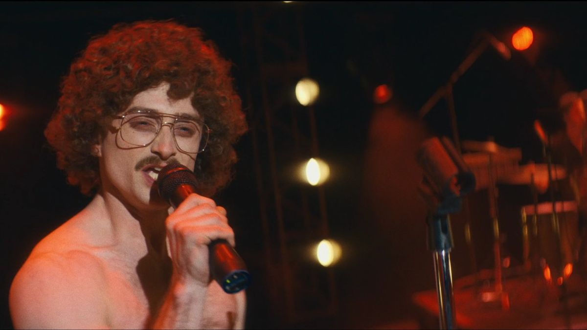 Weird: The Al Yankovic Story: Daniel Radcliffe's Performance And 7 ...