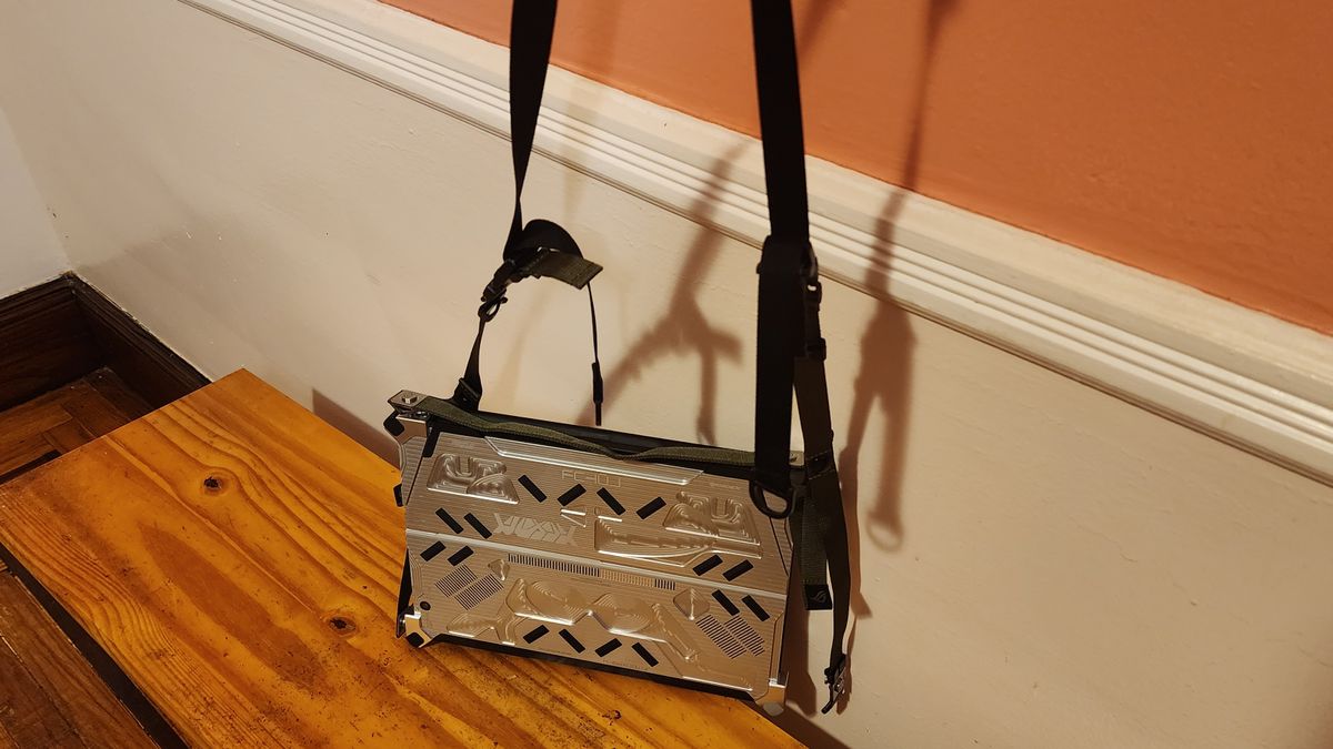 Asus ROG Flow Z13 ACRNM review: this wearable RTX 4070 laptop is chaos ...