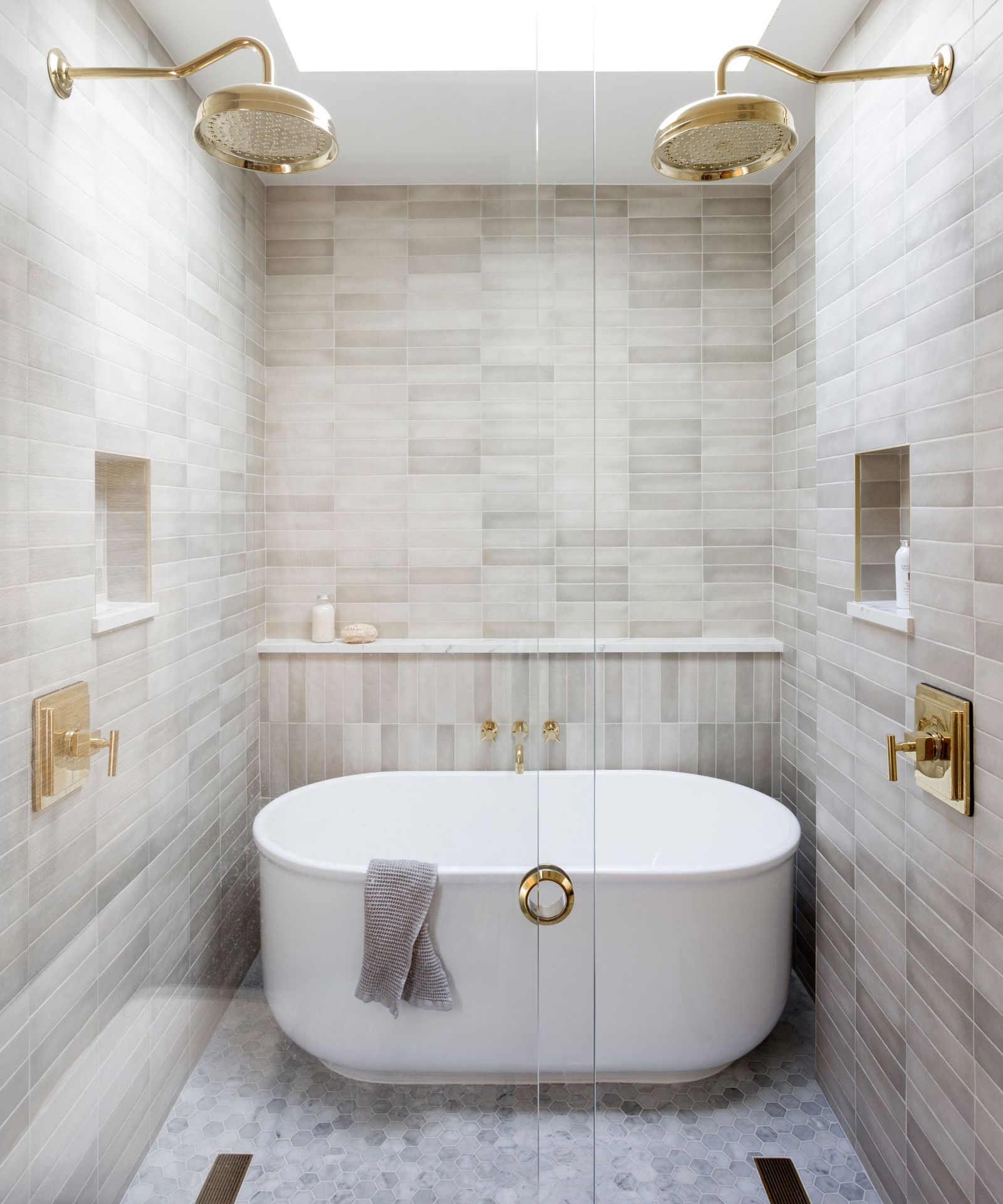 Contemporary California style with a relaxed, lived-in look | Homes and ...