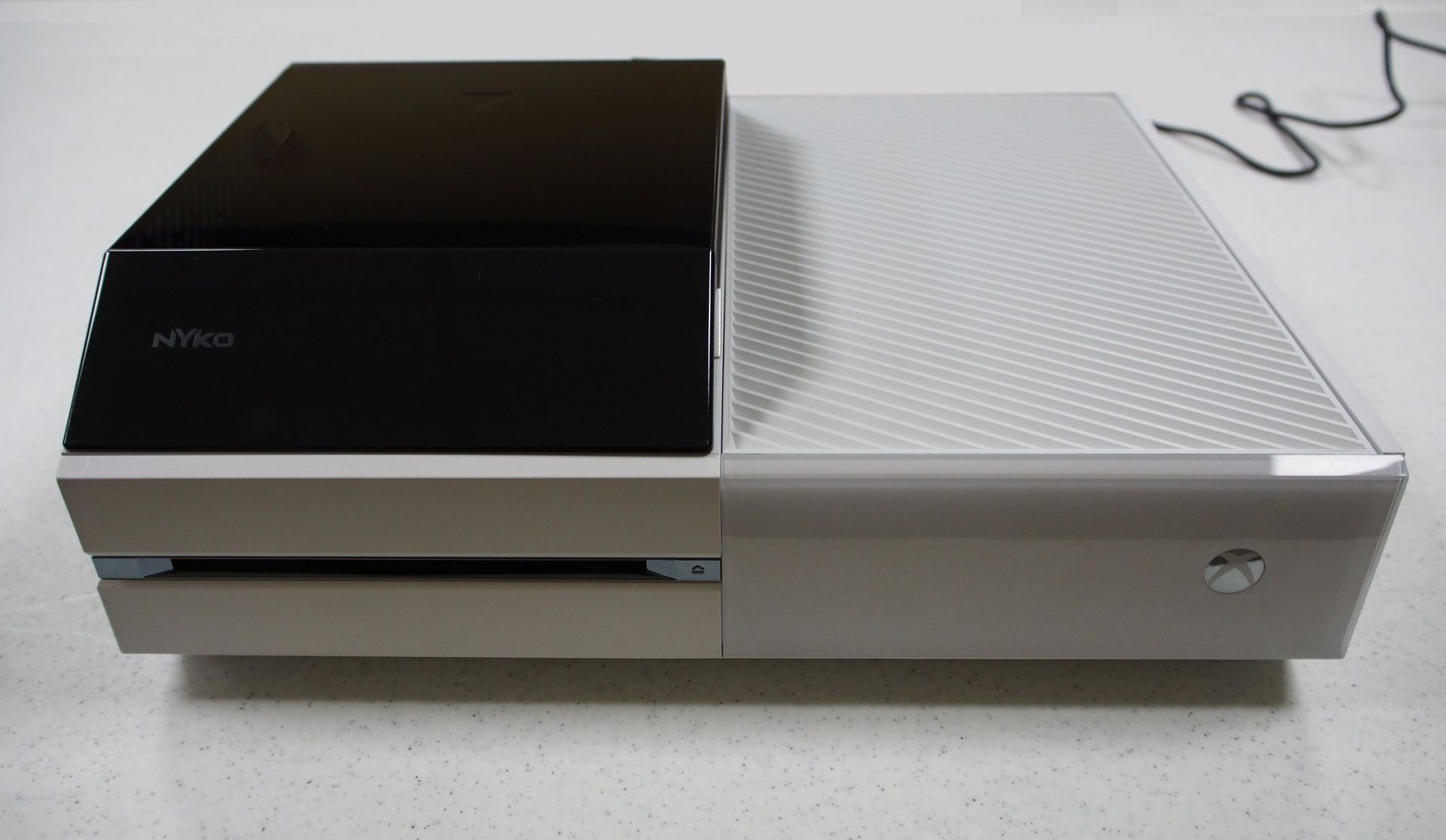 Review: The Nyko Data Bank hard drive enclosure for Xbox One | Windows ...