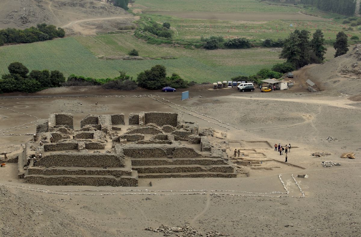 Ancient Temple Discovered in Peru | Live Science