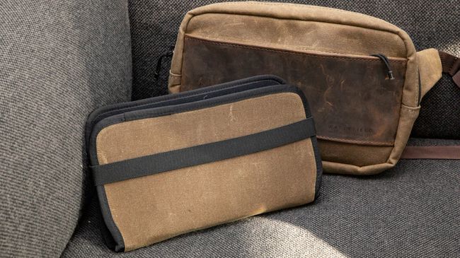 This $119 Nintendo Switch Bag Is Classy Enough for the Boardroom | Tom ...