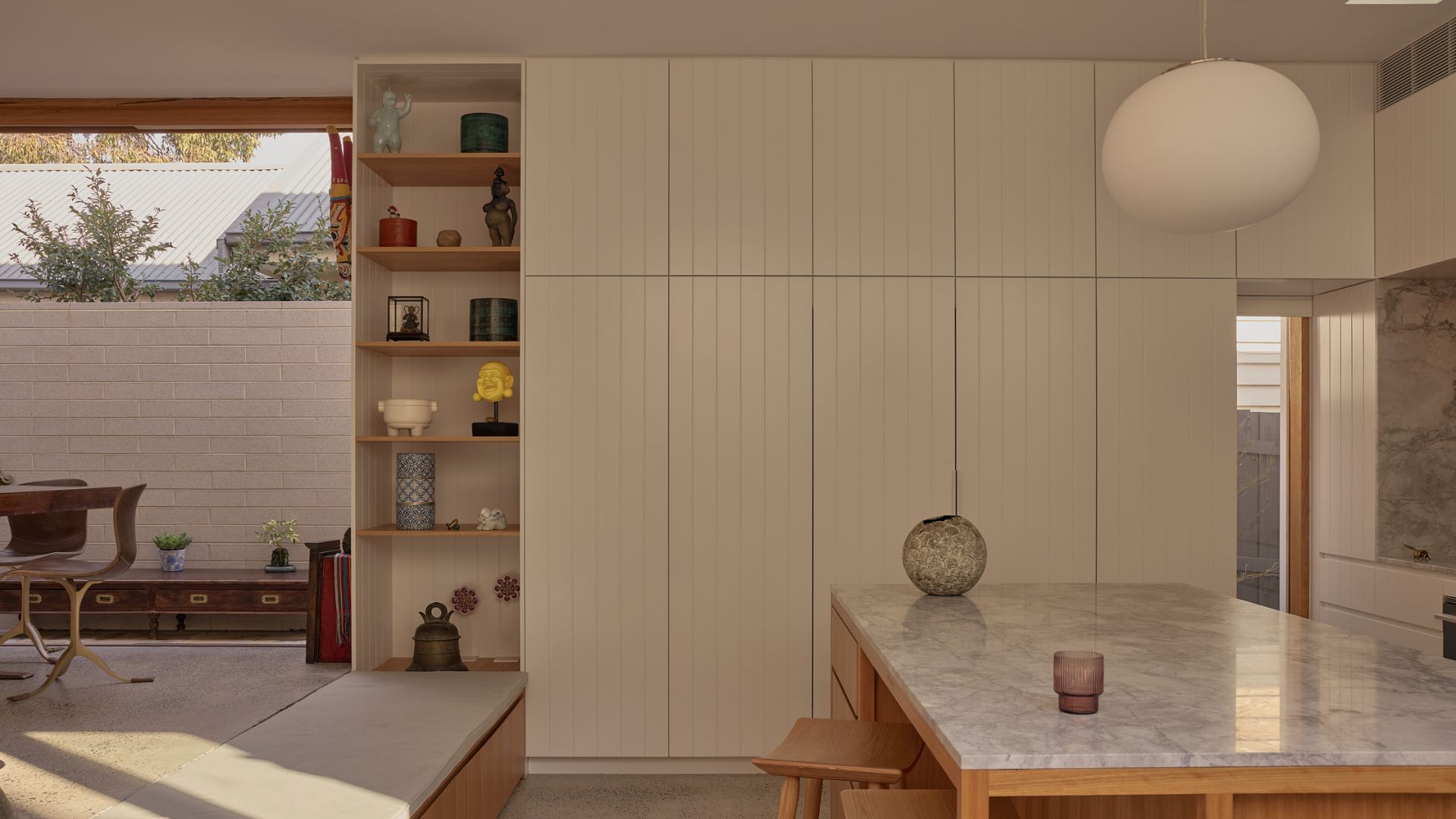 Every Good Host Has a Hosting Closet — How to Organizer One | Livingetc