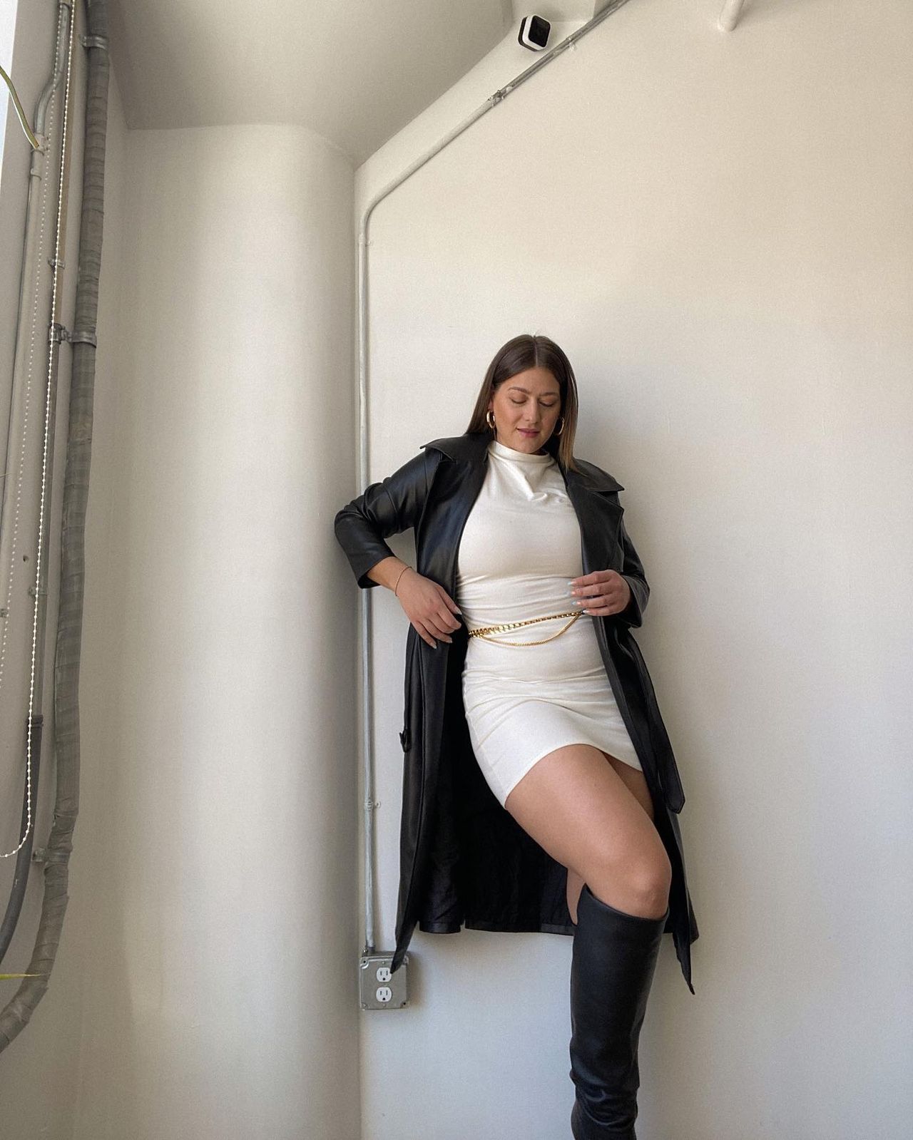 Trust Me: Chain Belts Are Going to Be a Wardrobe Staple in 2025 | Who ...