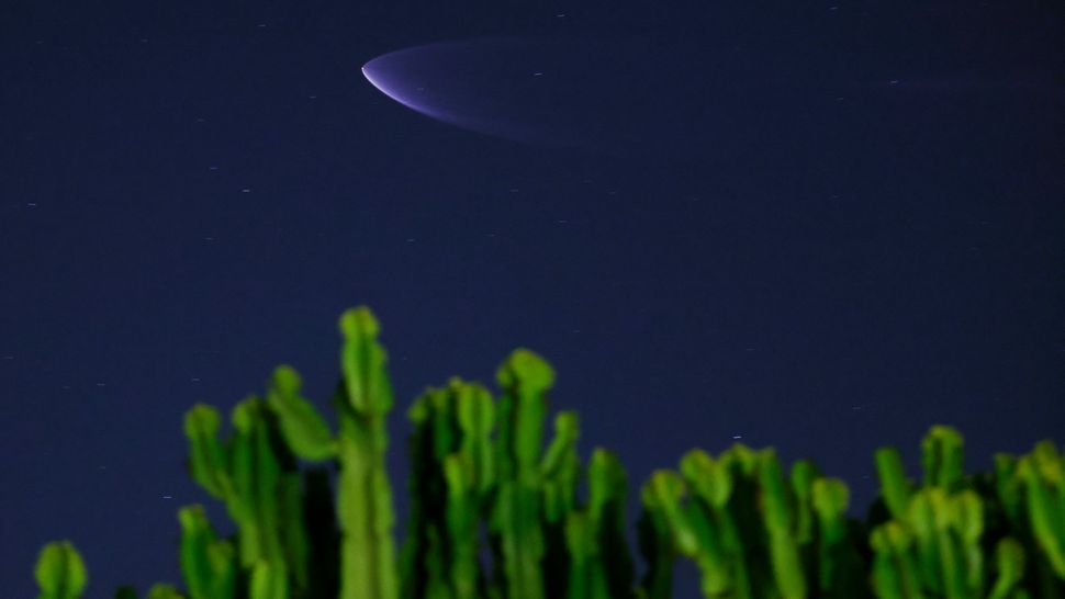 SpaceX rocket launch tops the Christmas tree at Vandenberg Space Force ...