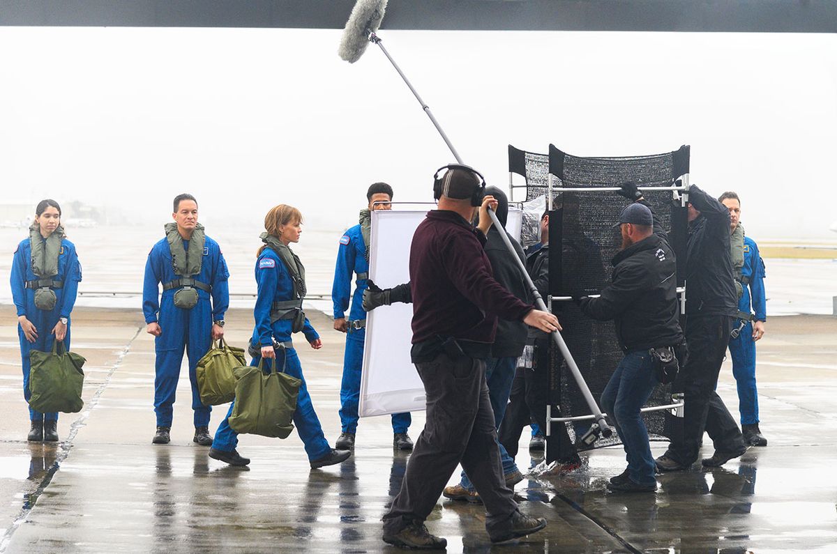 Netflix Mars mission series 'Away' lifts off with nods to NASA history ...