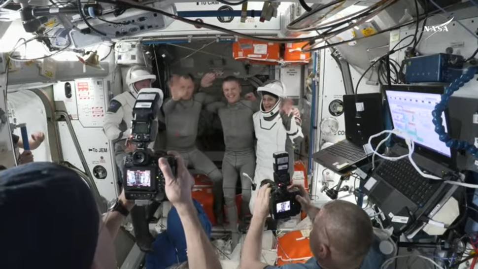 Starliner astronauts head back to Earth with SpaceX Crew-9 duo to make ...