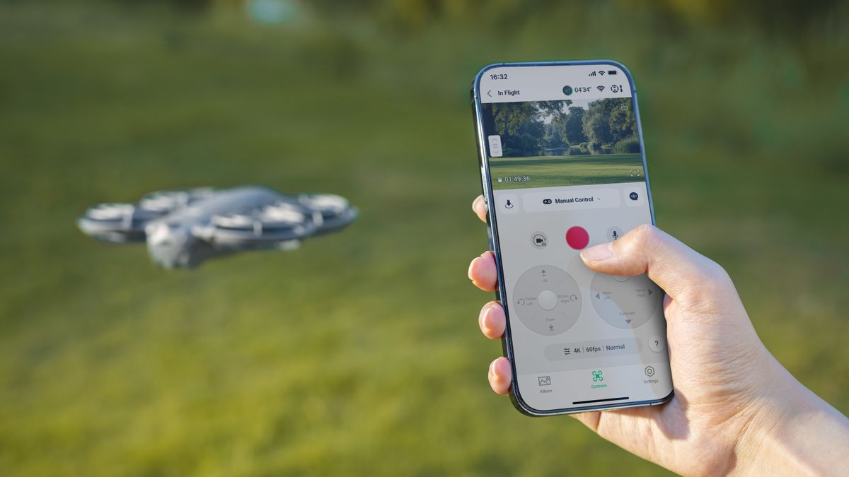 Snapping drone selfies while wrangling a smartphone is annoying, but ...