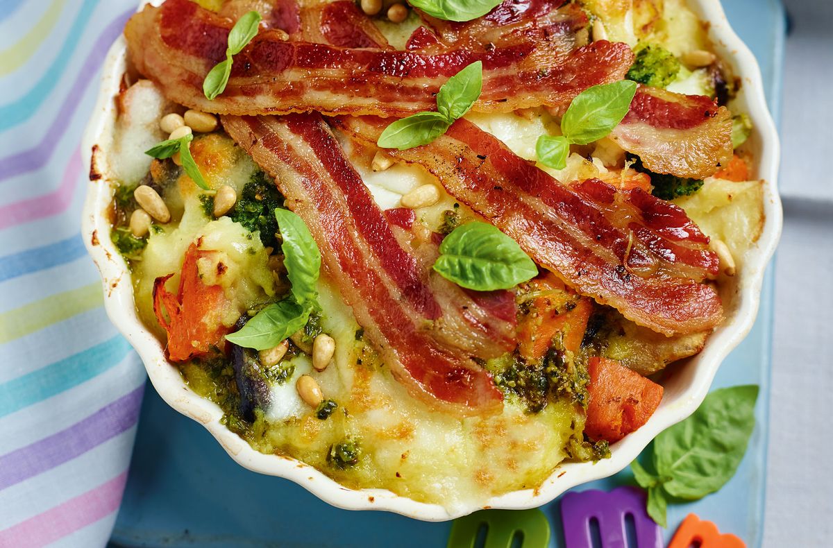 Cheesy mashed potato hash | Dinner Recipes | GoodtoKnow