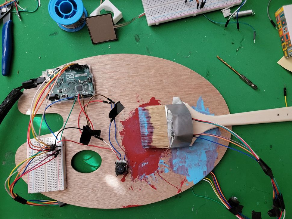 This custom Final Fantasy 14 controller uses real paint on a canvas to ...