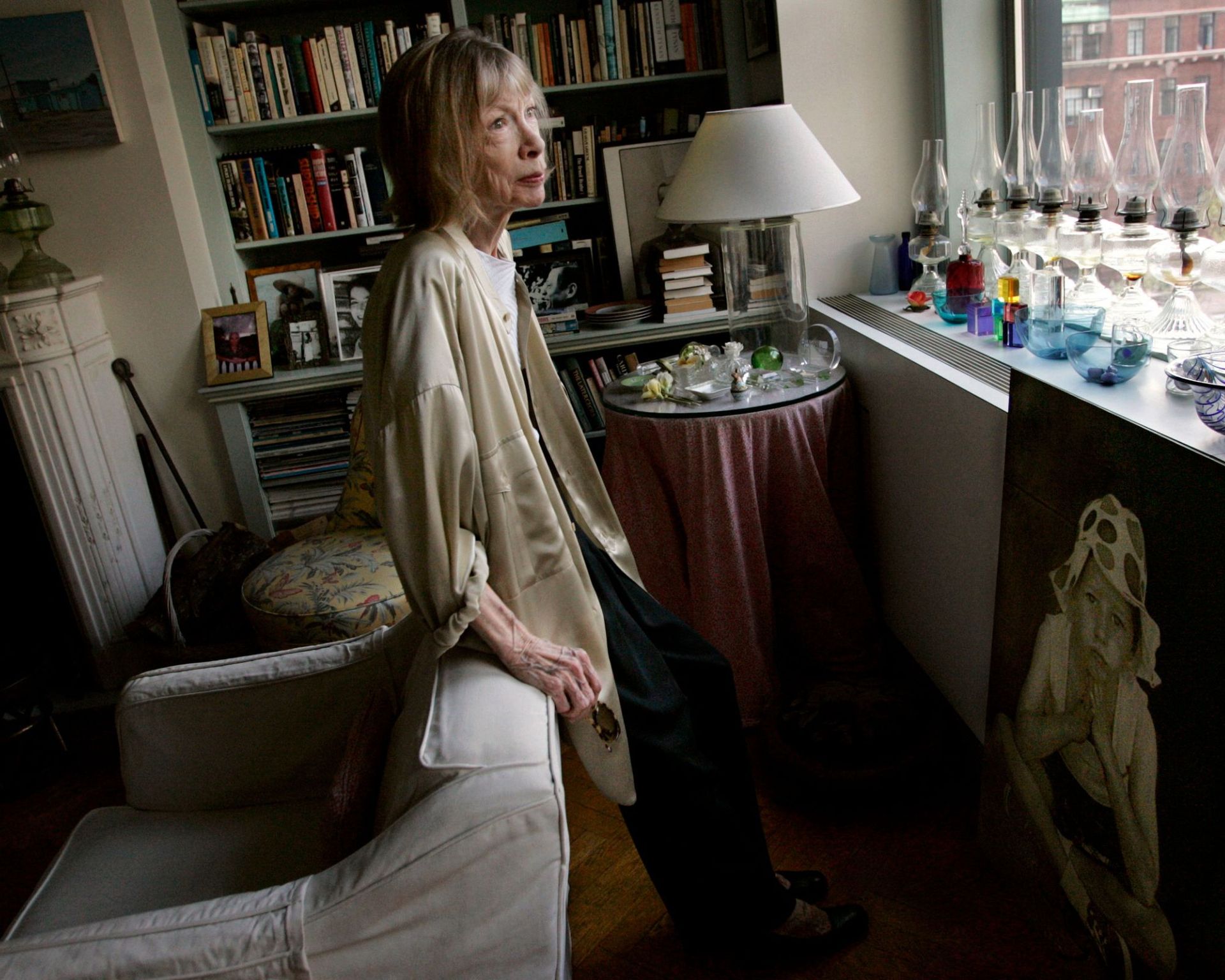 Joan Didion's living room exemplifies curated clutter | Homes and Gardens
