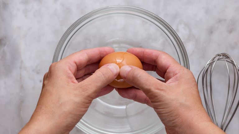 I started adding this one surprising ingredient to my morning eggs to ...
